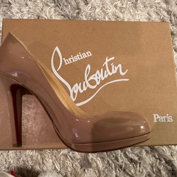 Christian Louboutin | Shoes | Neofilo Christian Louboutin Nude Heels ...